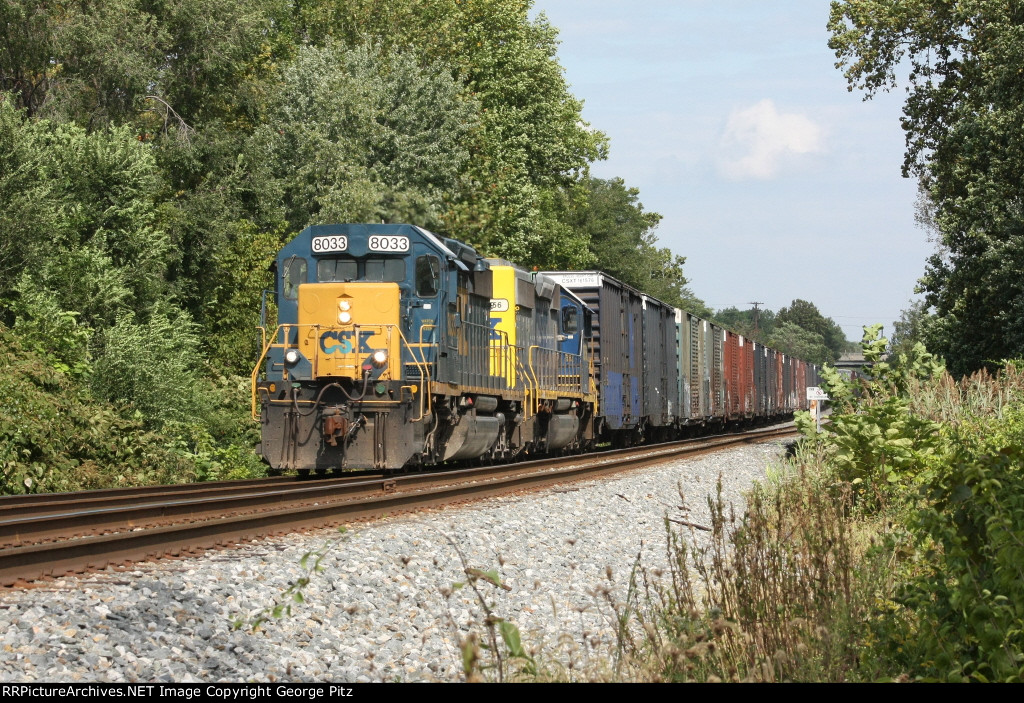 CSX D777 at Golden Ring, MD